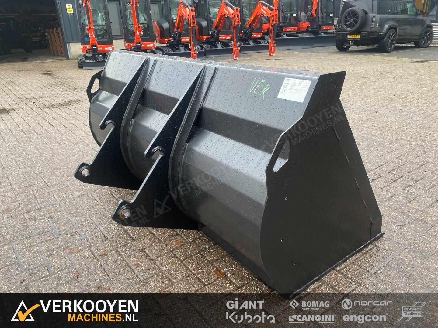 2022 Giant Grondbak Large 190cm (1140ltr) | Aanbouwdelen | Shovel ...